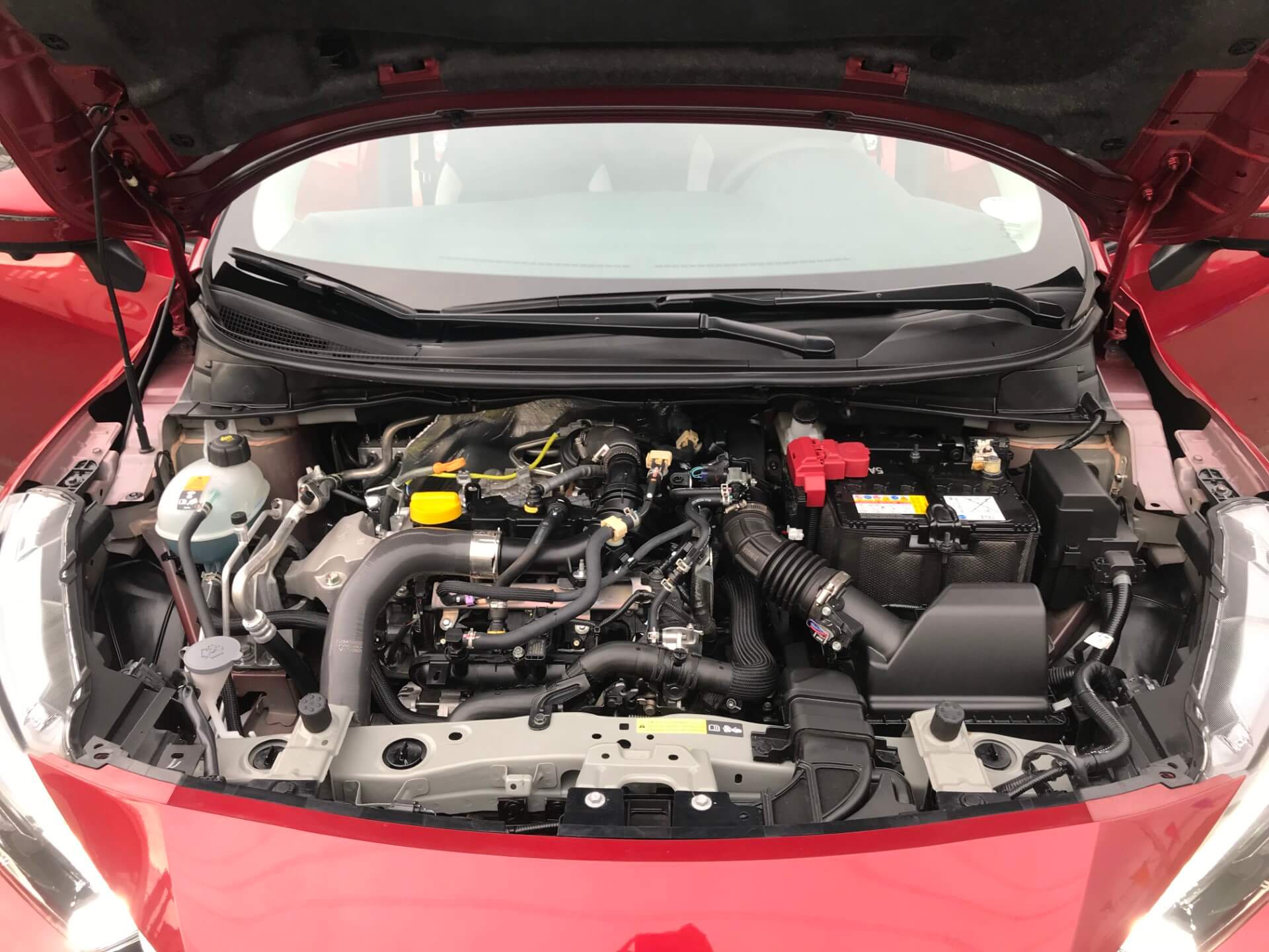 Nissan Almera 1.0 VE Turbo CVT - Reyes Rides Automart
